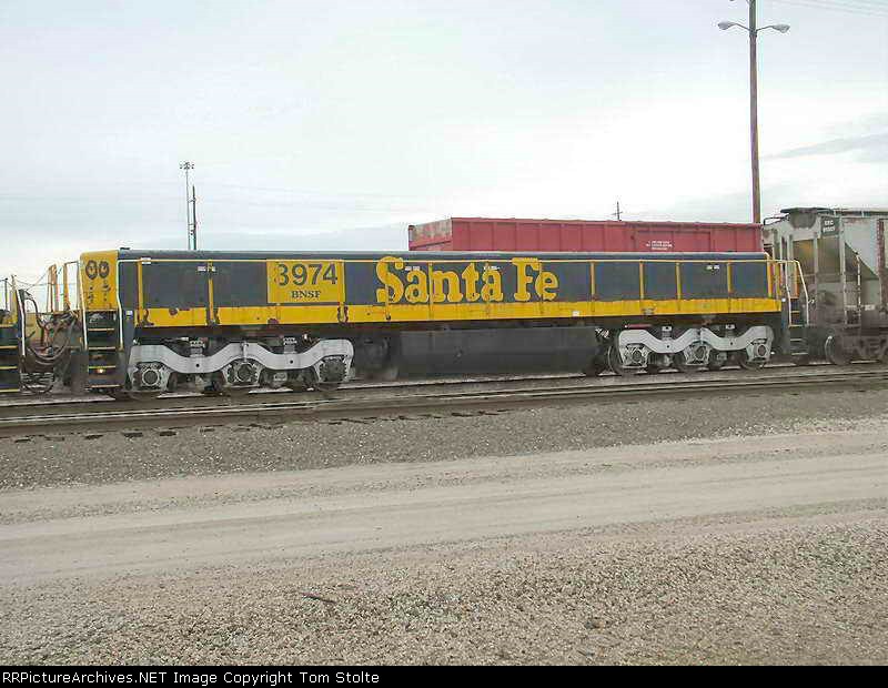 BNSF 3974